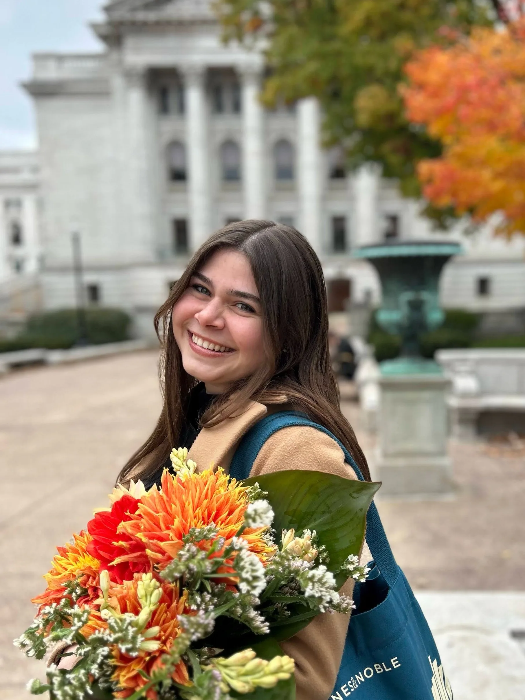 Mesh - Meet Strangers Over Coffee