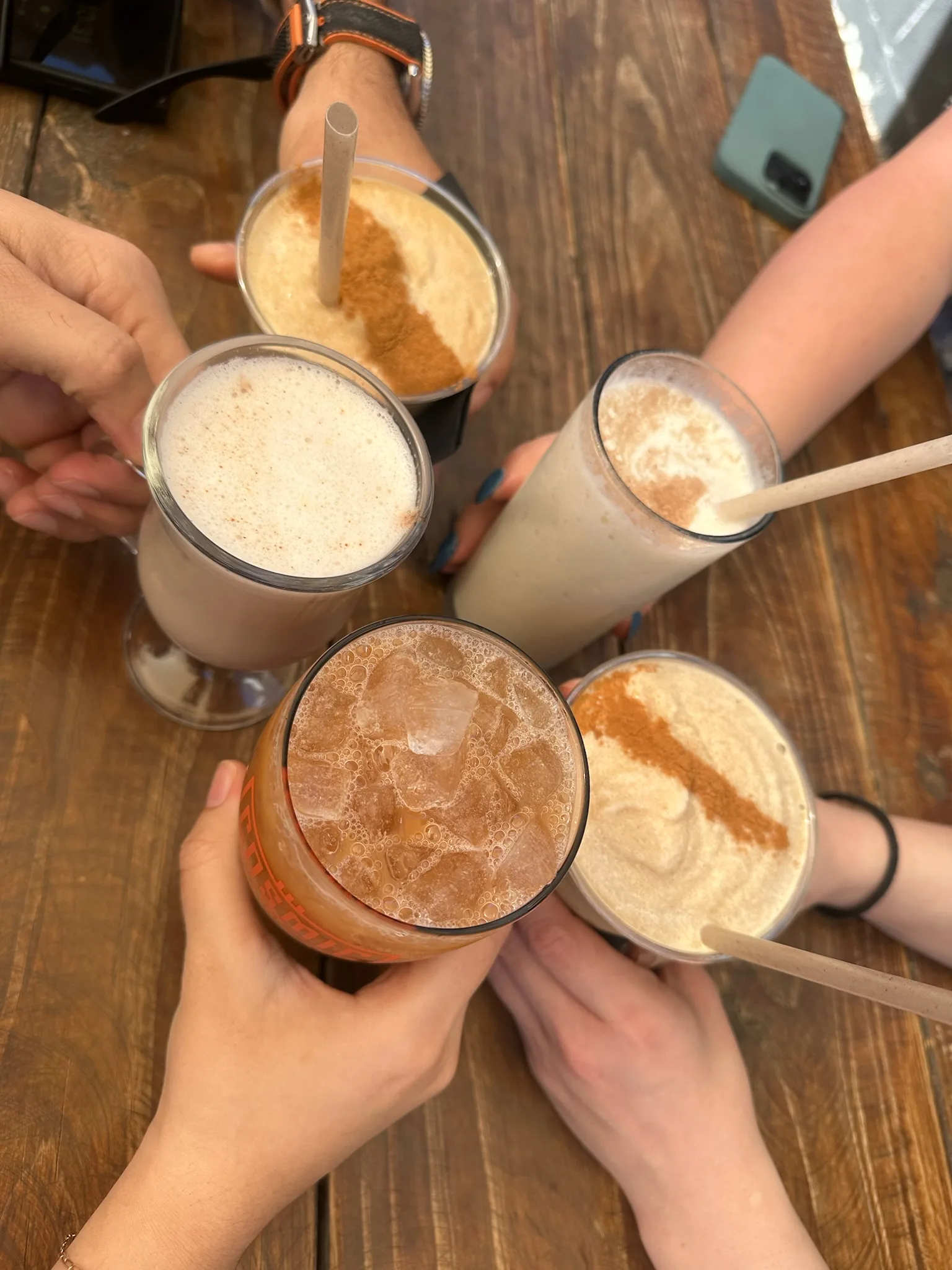 Mesh - Meet Strangers Over Coffee