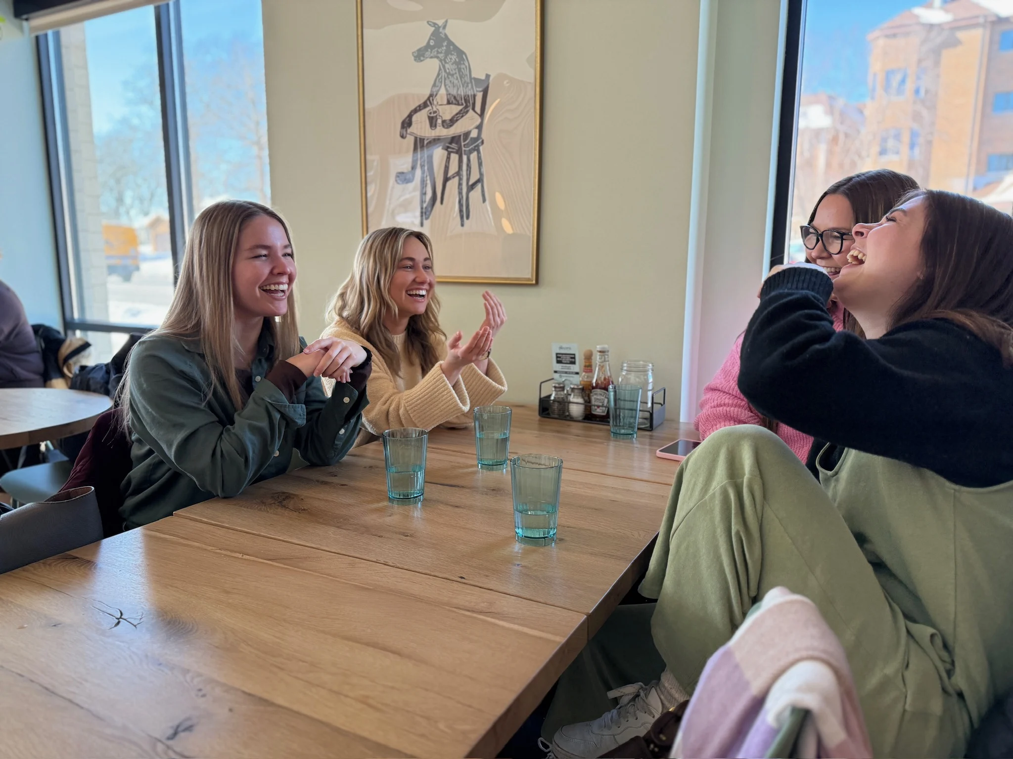 Mesh - Meet Strangers Over Coffee